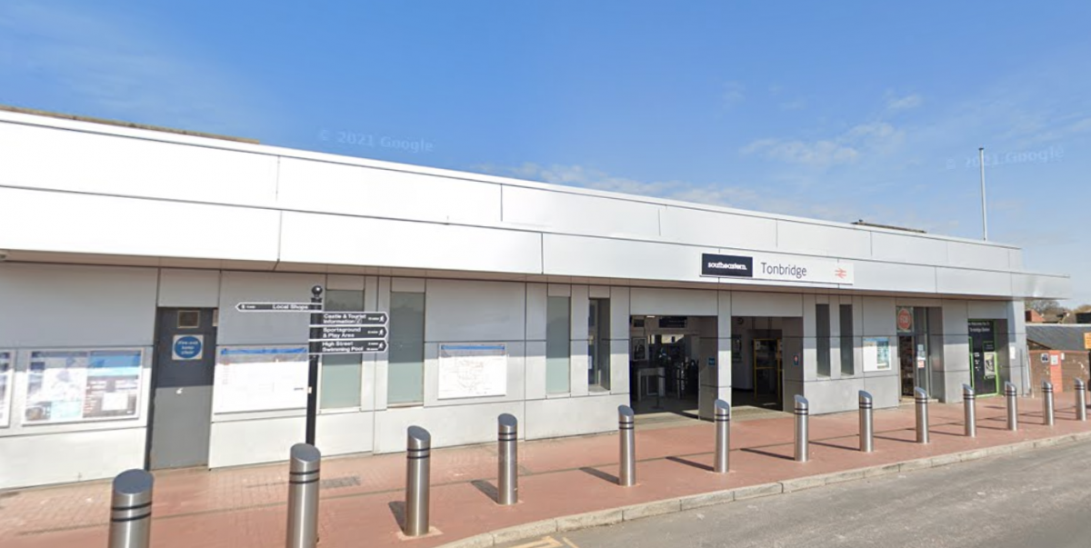 Tonbridge station - Countrybike